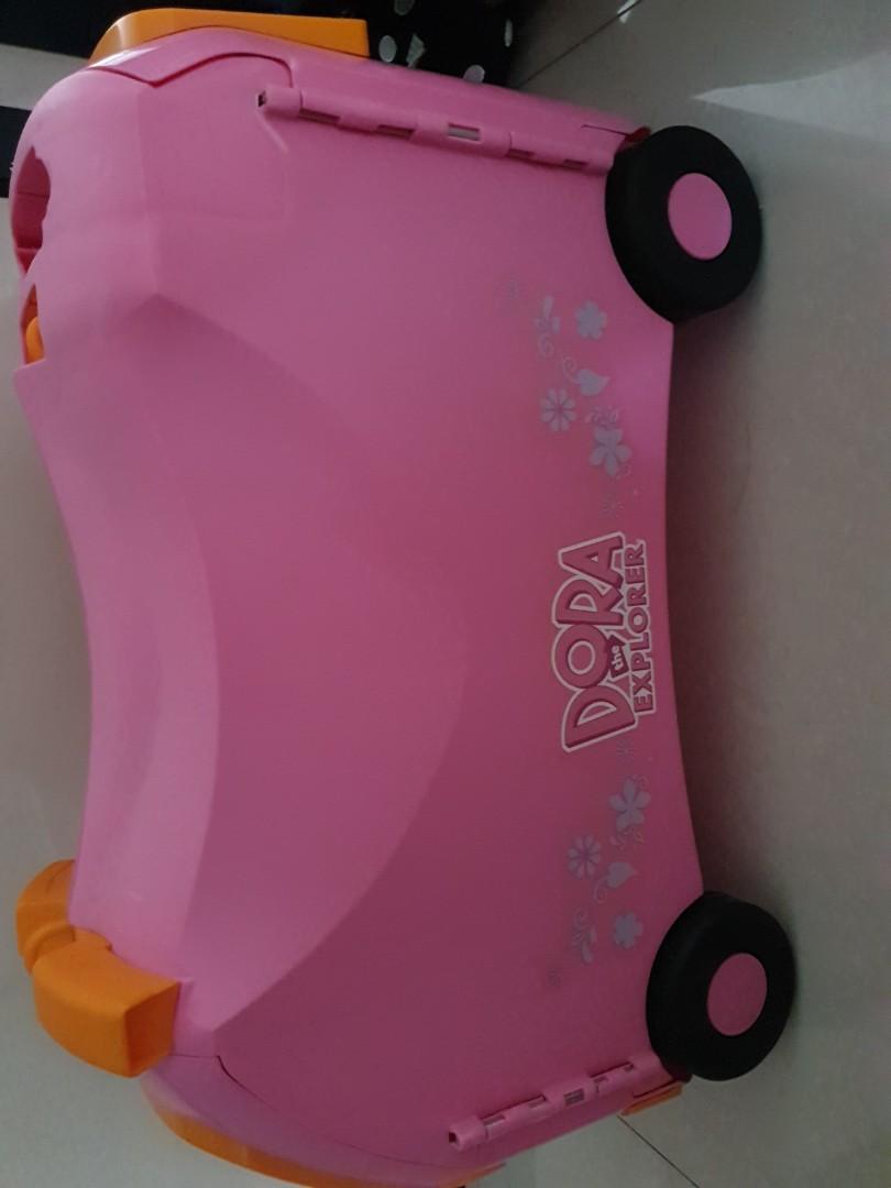 Dora the explorer car, Hobbies & Toys, Books & Magazines, Children's ...