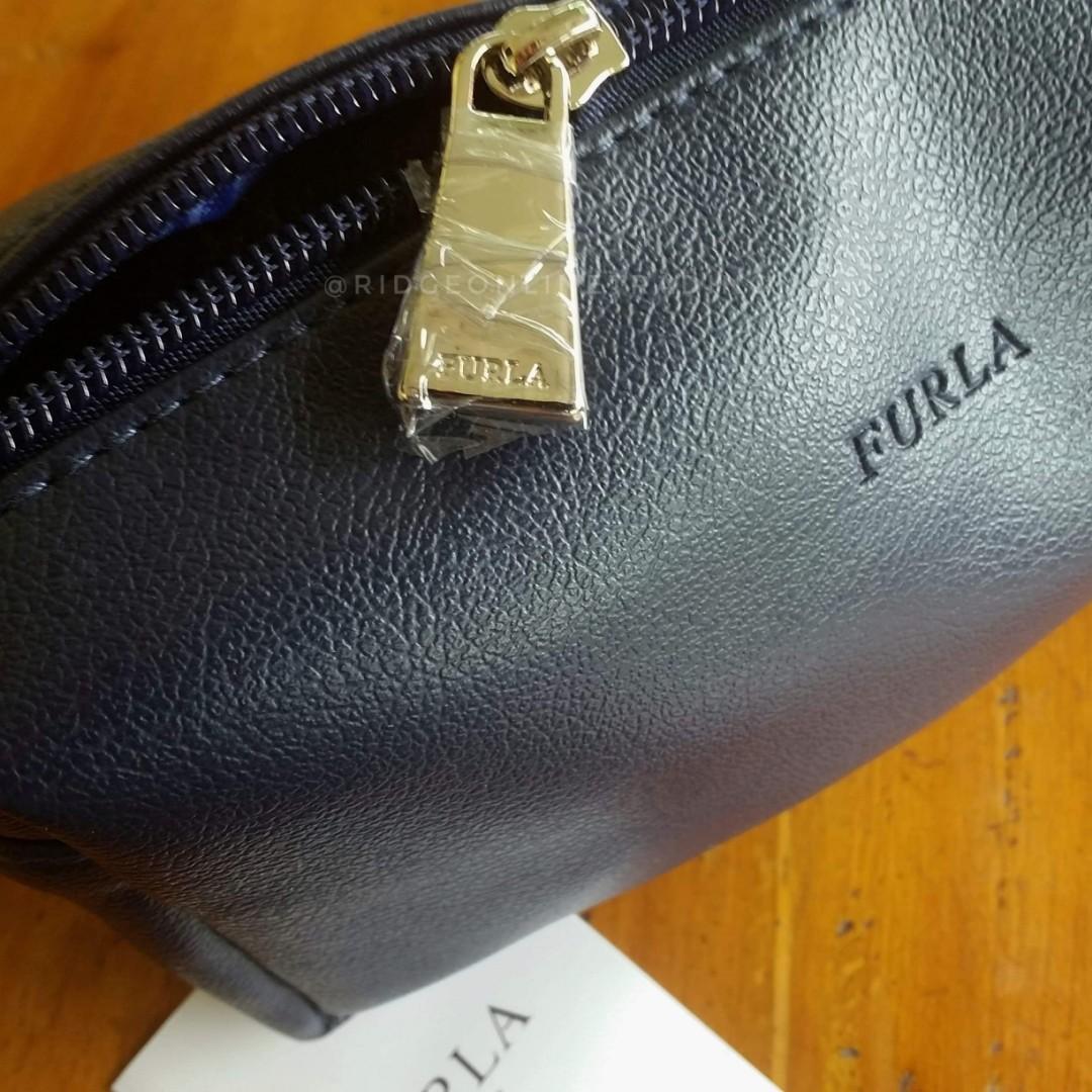 FURLA x PAL Amenity Toiletry Travel Kit, Hobbies & Toys, Travel, Travel ...