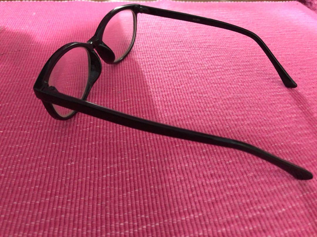 EO Glass frames, Women's Fashion, Watches & Accessories, Sunglasses ...