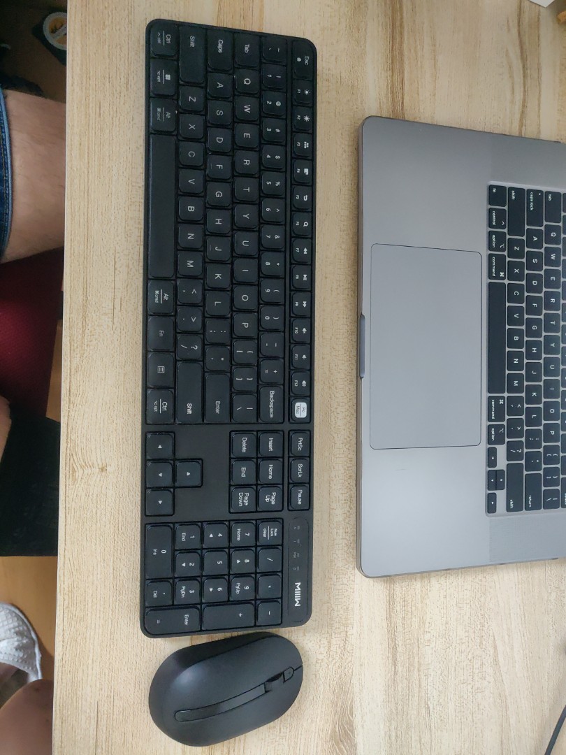 Miiw Wireless Combo Keyboard And Mouse Computers And Tech Parts And Accessories Mouse And Mousepads