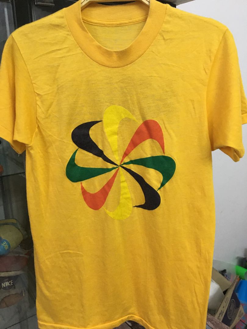 Nike pinwheel, Men's Fashion, Tops & Sets, Tshirts & Polo Shirts on ...