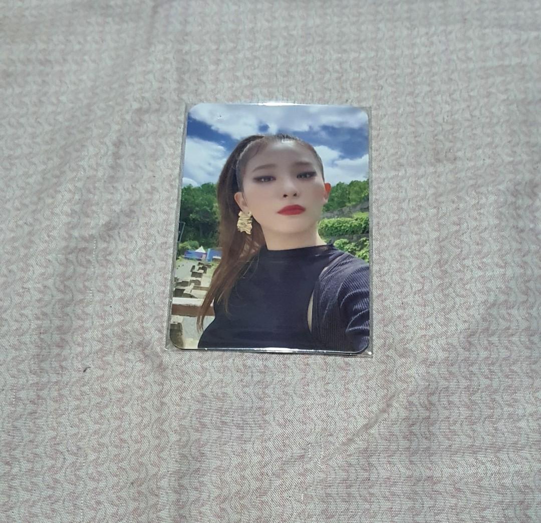 [ON HAND] Red Velvet Irene & Seulgi Monster Middle Note Version Seulgi Official Photocard ...