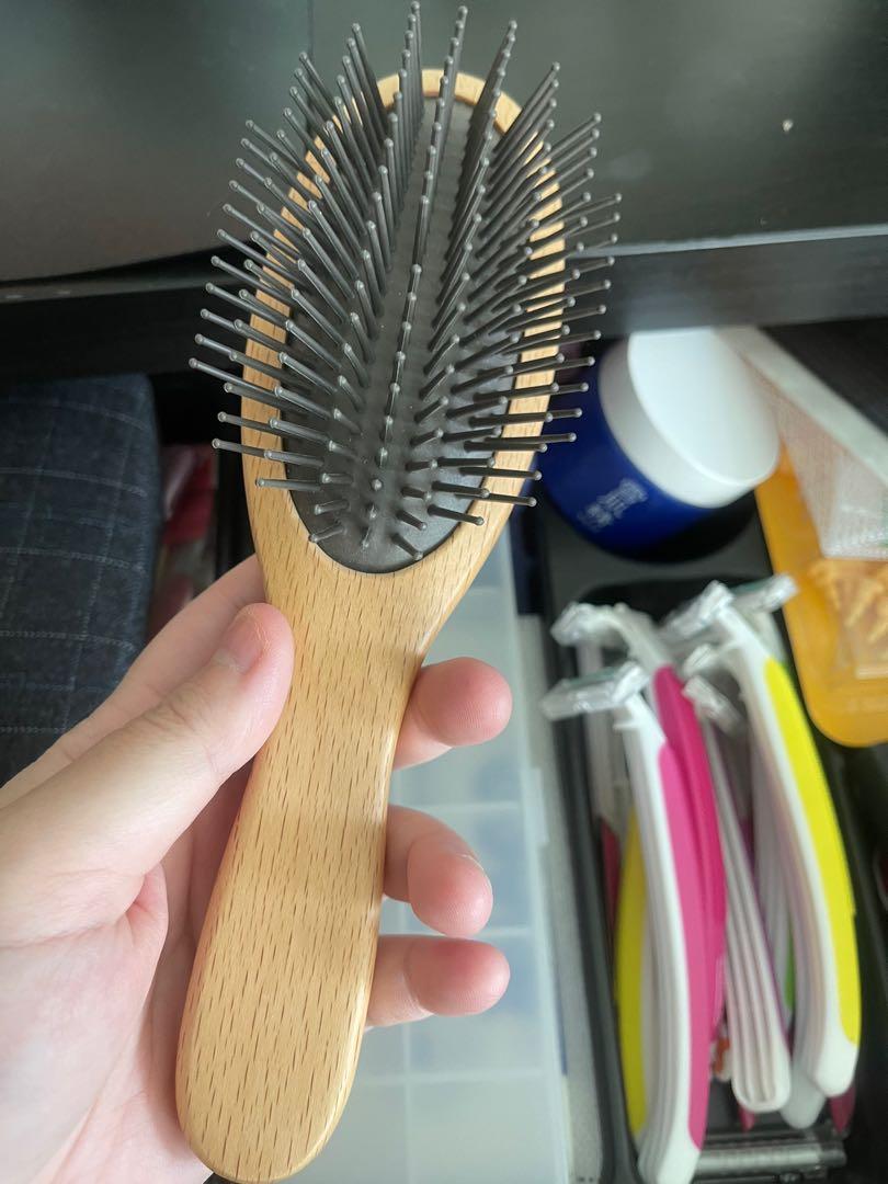 Original Muji Comb, Beauty & Personal Care, Hair on Carousell