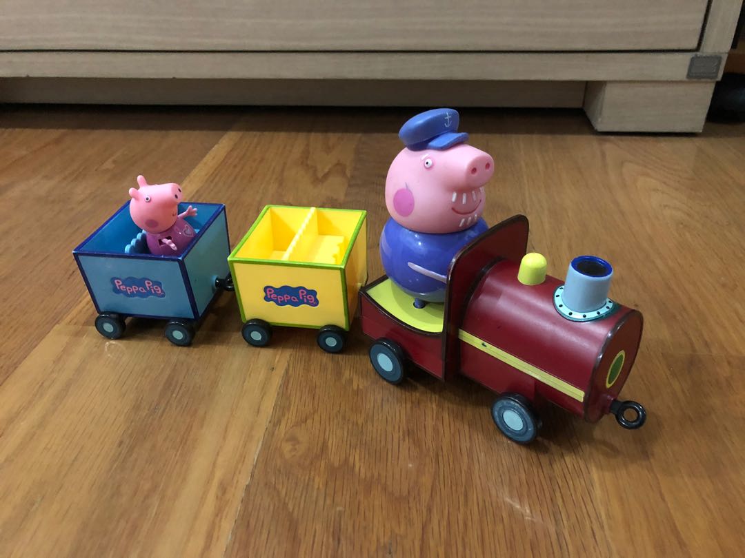 Peppa Pig Train Set, Hobbies & Toys, Toys & Games on Carousell