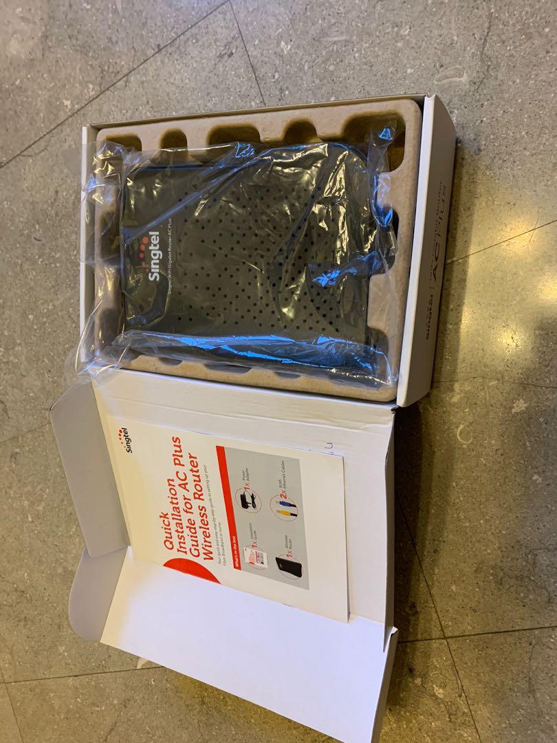 SingTel fibre broadband Gigabit Router AC Plus, Electronics, Others on ...