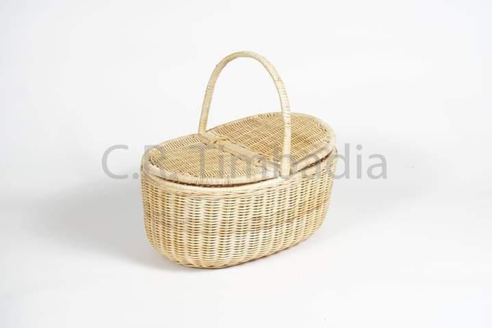 Bakul Piknik (Rotan), Hobbies & Toys, Stationery & Craft, Handmade ...