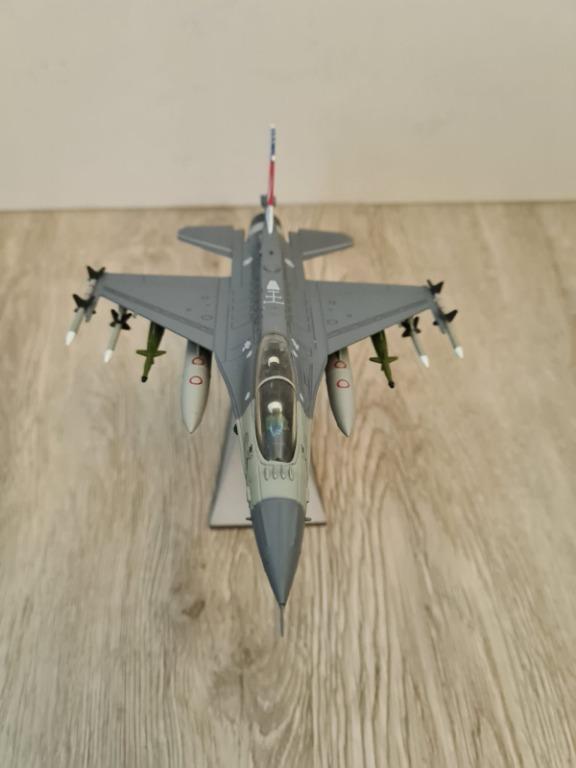 [BRAND NEW] IN STOCK !!! RSAF F-16 Model with 425Sqn Tail Flash ...