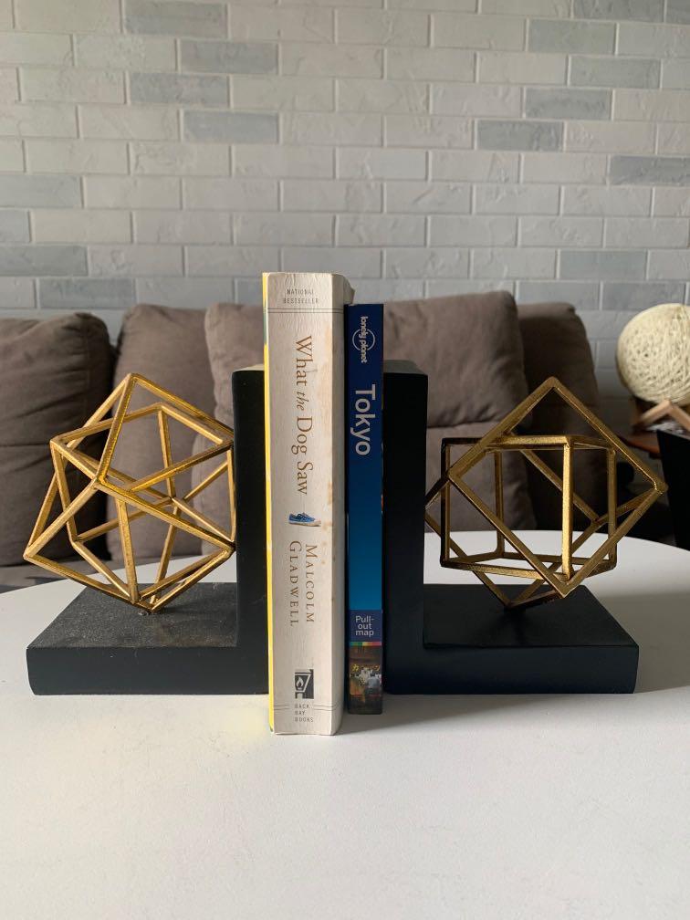 Book stand, Furniture & Home Living, Furniture, Shelves, Cabinets ...