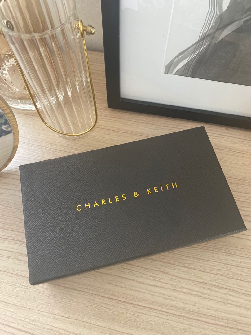 Charles Keith Purse Box With Dust Bag, Women's Fashion, Bags Wallets ...