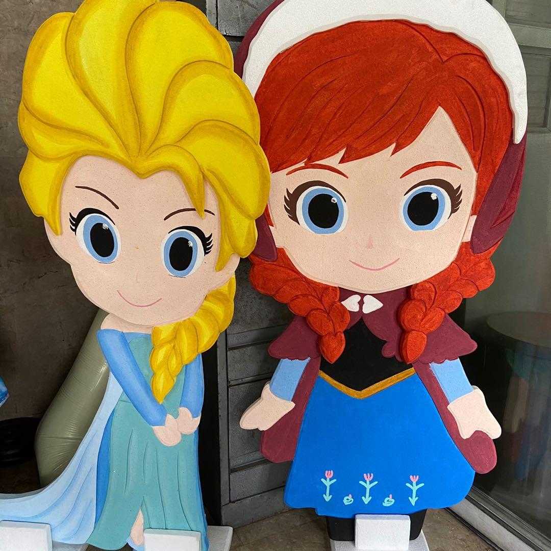 Frozen Elsa and Anna Party Standee, Hobbies & Toys, Toys & Games on ...