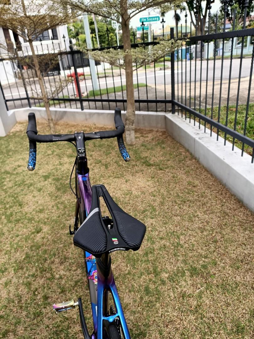 Java Feroce 2, 2020 Carbon bike, Sports Equipment, Bicycles & Parts, Bicycles on Carousell