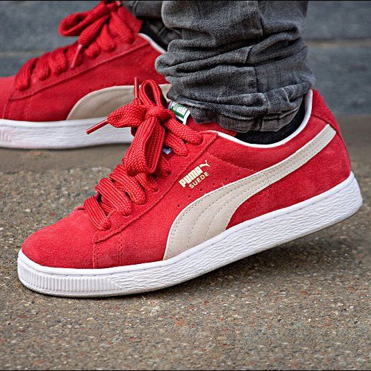 Puma Suede Classic Red, Fesyen Pria, Sepatu , Sneakers di Carousell