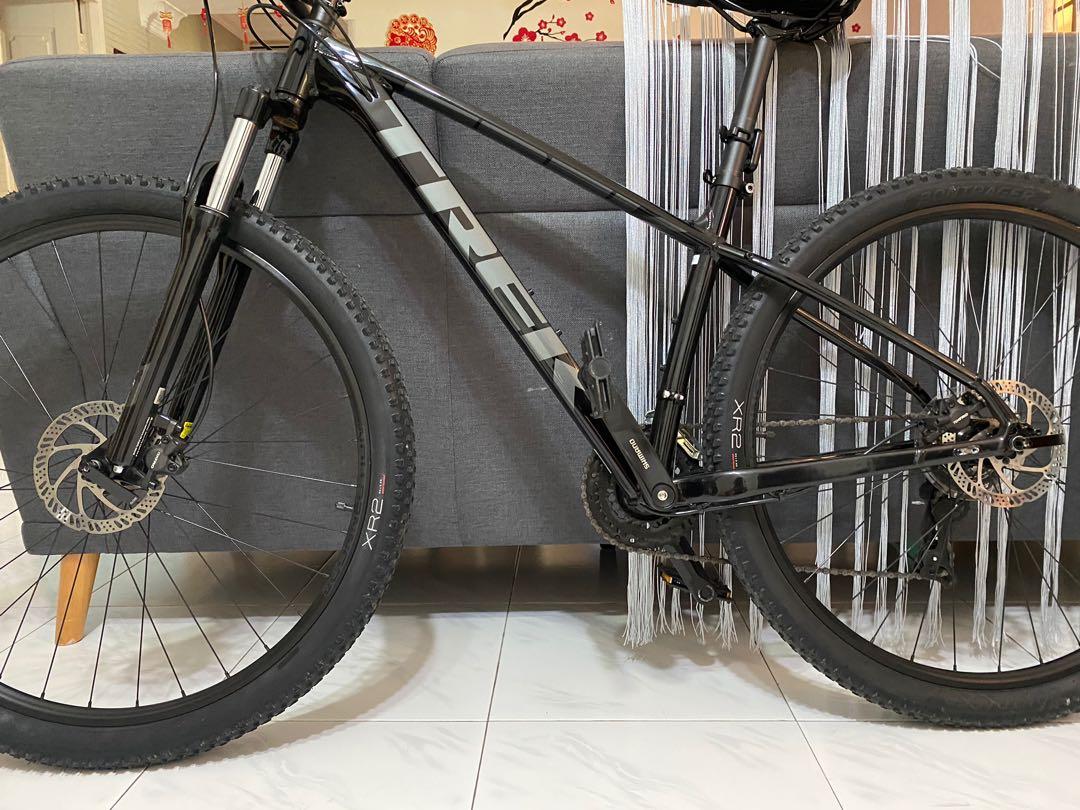 Trek Marlin 5 2020 29er M size, Sports Equipment, Bicycles & Parts ...
