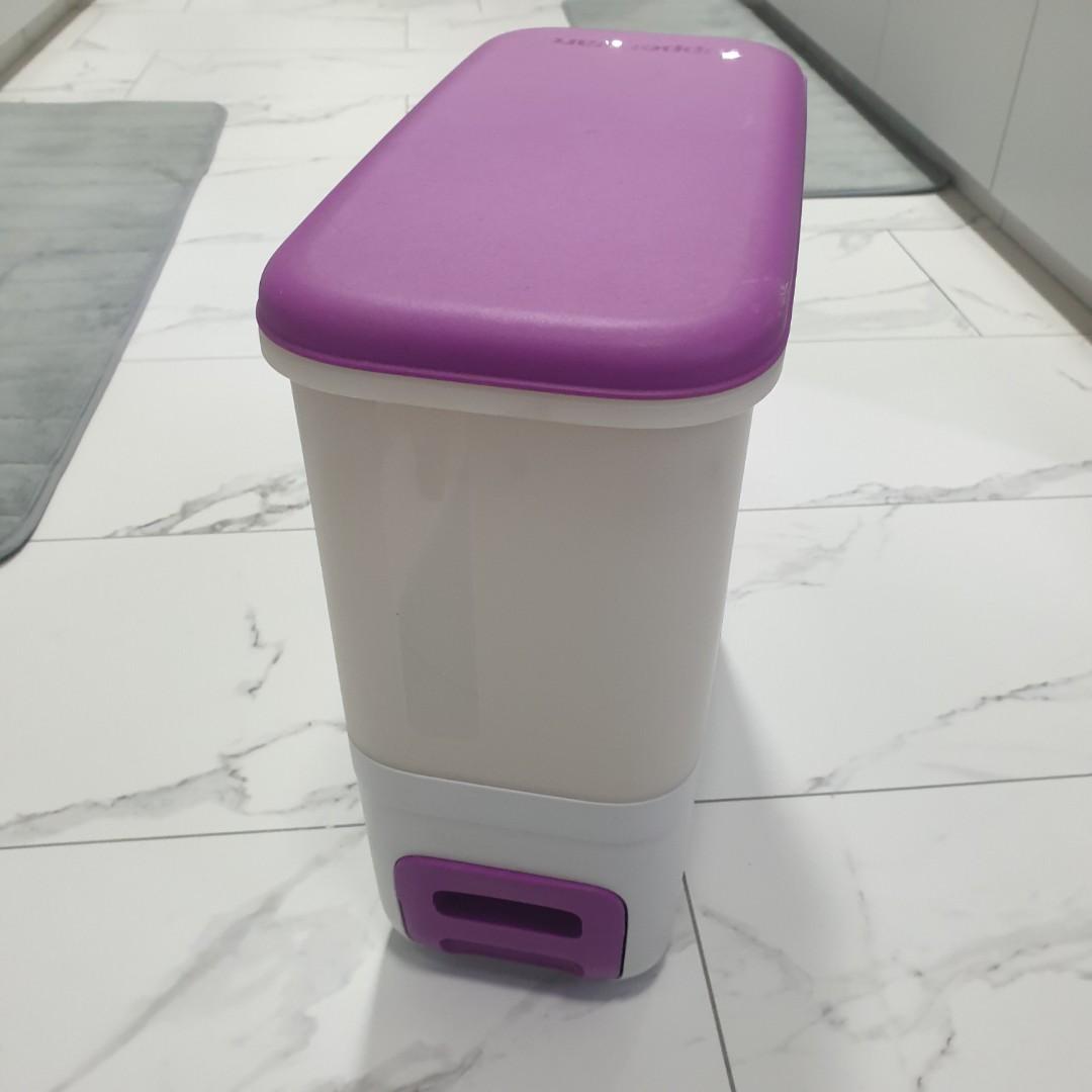 Tupperware Smart Rice Dispenser Container, Home Appliances, Kitchenware ...