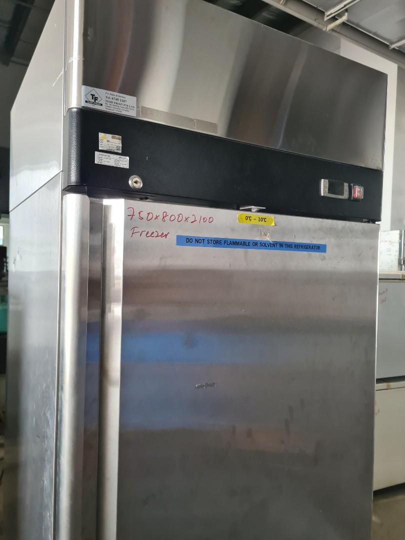 Pacific 2 Door Upright Freezer Fridge - Commercial Kitchen Equipment ...