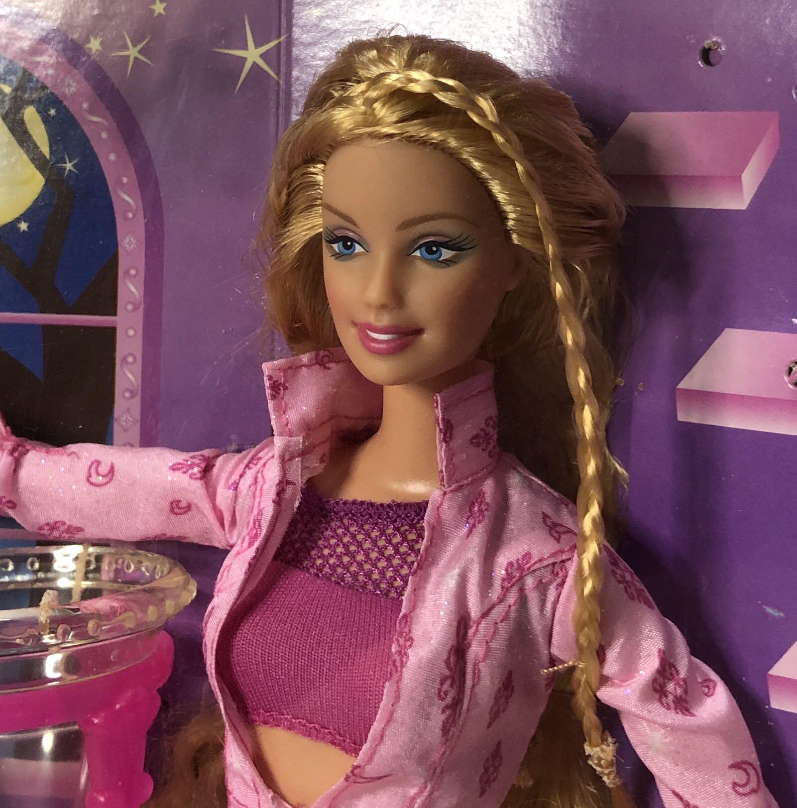 魔法芭比 2003 Secret Spells Barbie®, 興趣及遊戲, 玩具 & 遊戲類 - Carousell