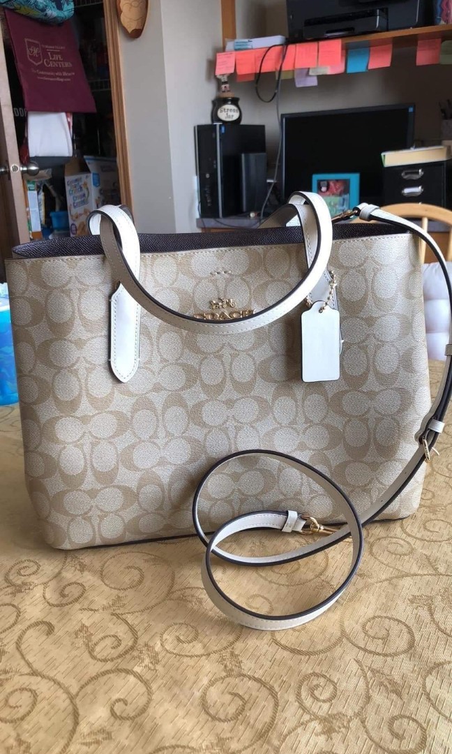 Coach avenue carryall tote with sling, Women's Fashion, Bags & Wallets ...