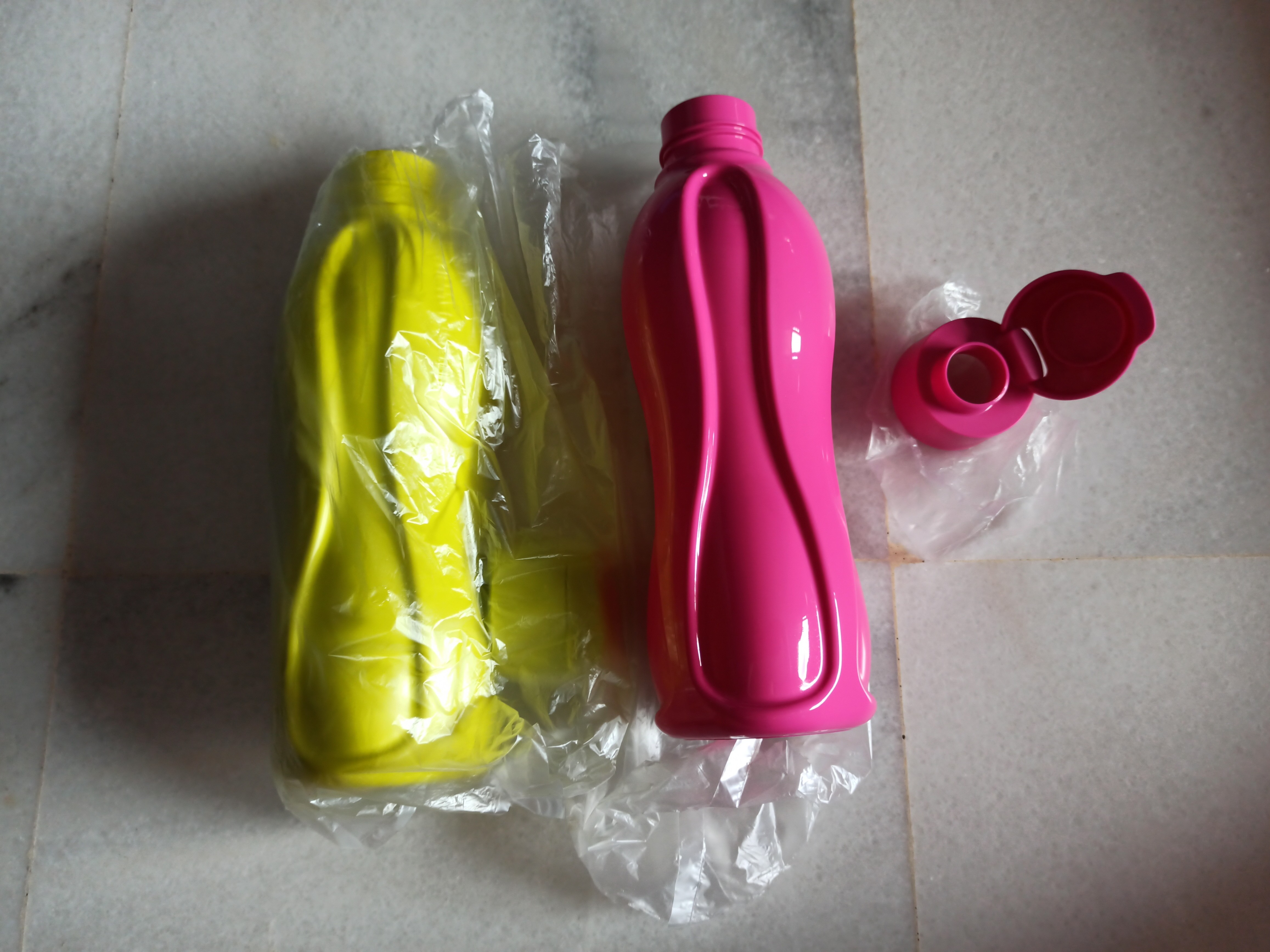 Eco Tupperware 500ml, TV & Home Appliances, Kitchen Appliances, Water ...