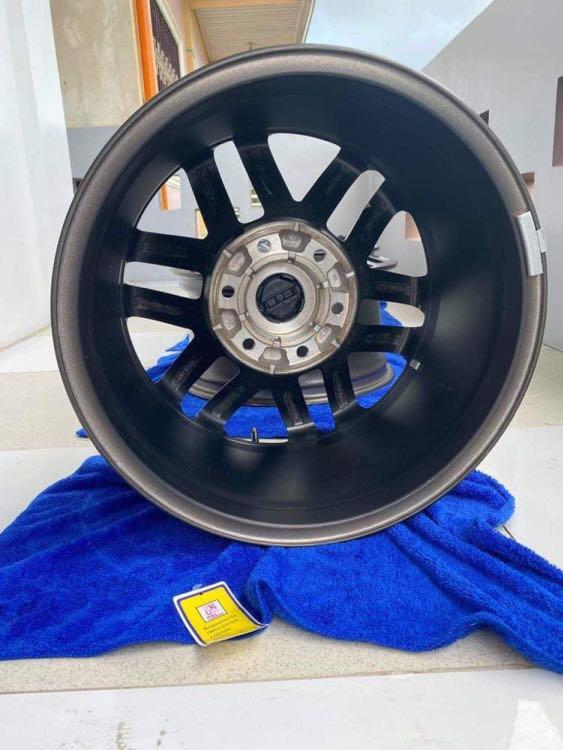 FORD RAPTOR STOCK MAGS, Car Parts & Accessories, Mags and Tires on ...