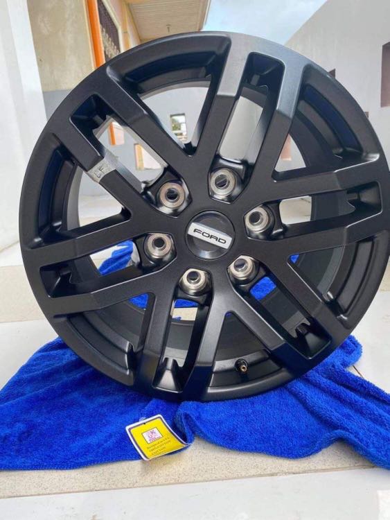 FORD RAPTOR STOCK MAGS, Car Parts & Accessories, Mags and Tires on ...