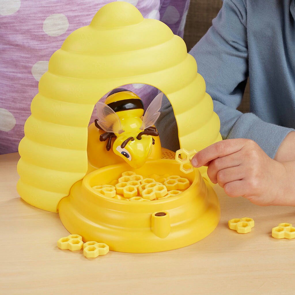 HASBRO BEEHIVE SURPRISE, Hobbies & Toys, Toys & Games on Carousell