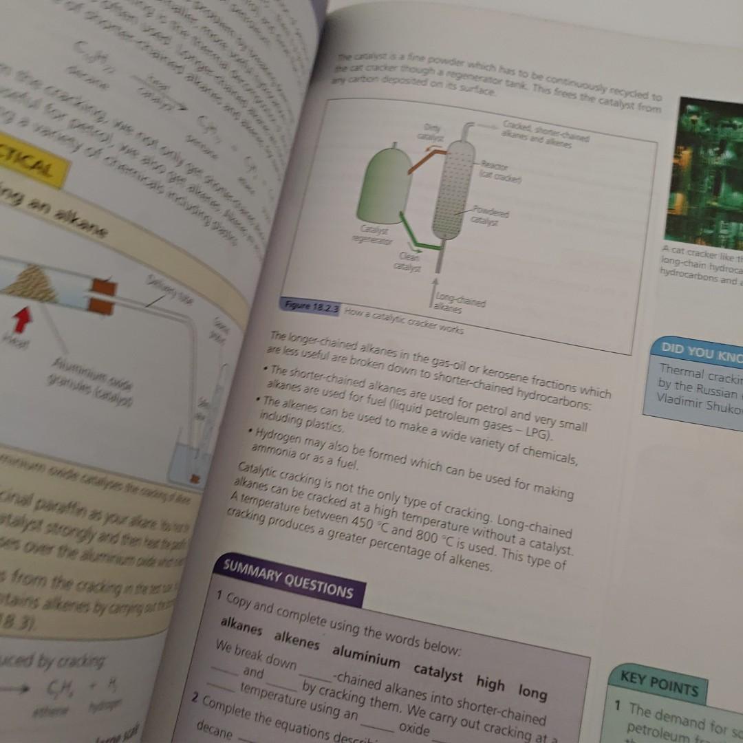 IGCSE Essential ChemistryCambridge IGCSE, Hobbies & Toys, Books ...