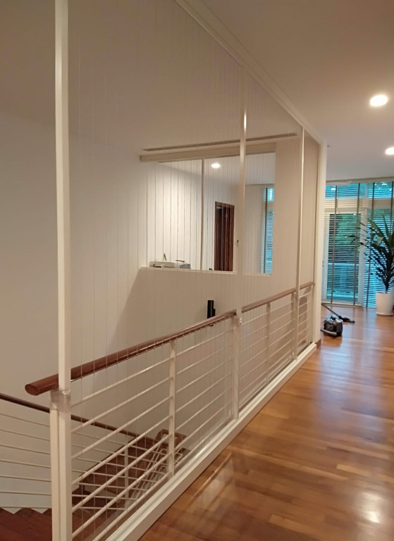 Invisible grille / Staircase invisible railing / Staircase railing ...