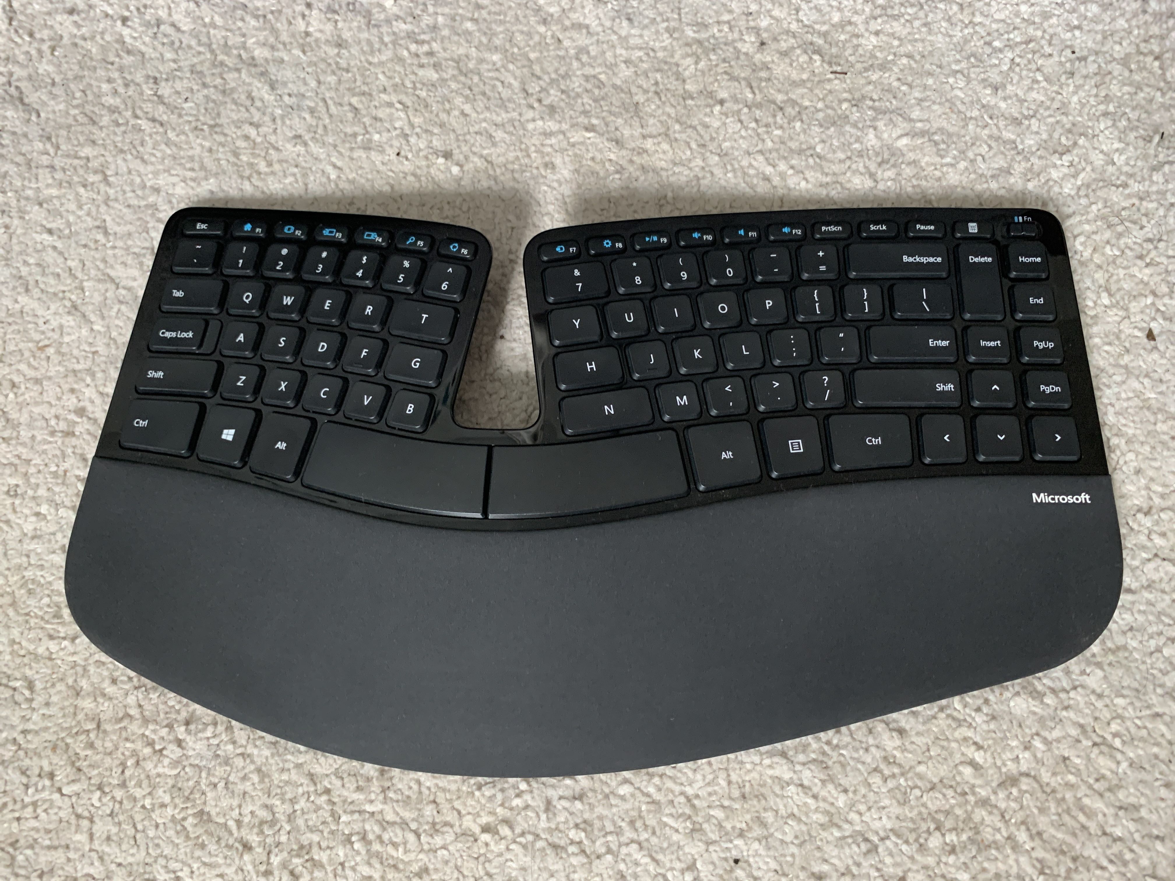Microsoft Sculpt Ergonomic Keyboard - Barely Used, Computers & Tech ...