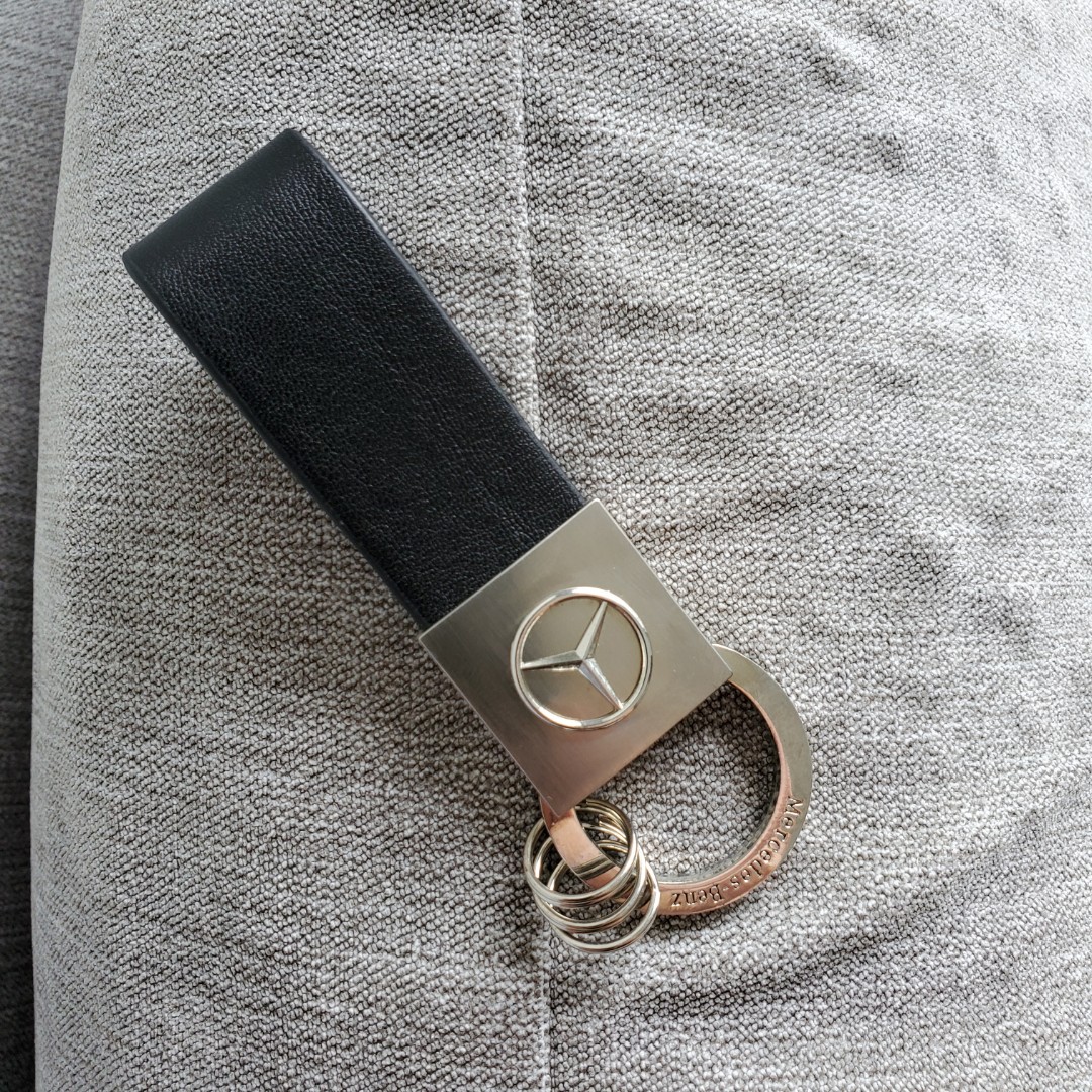 Original Mercedes key chain, Car Accessories, Accessories on Carousell