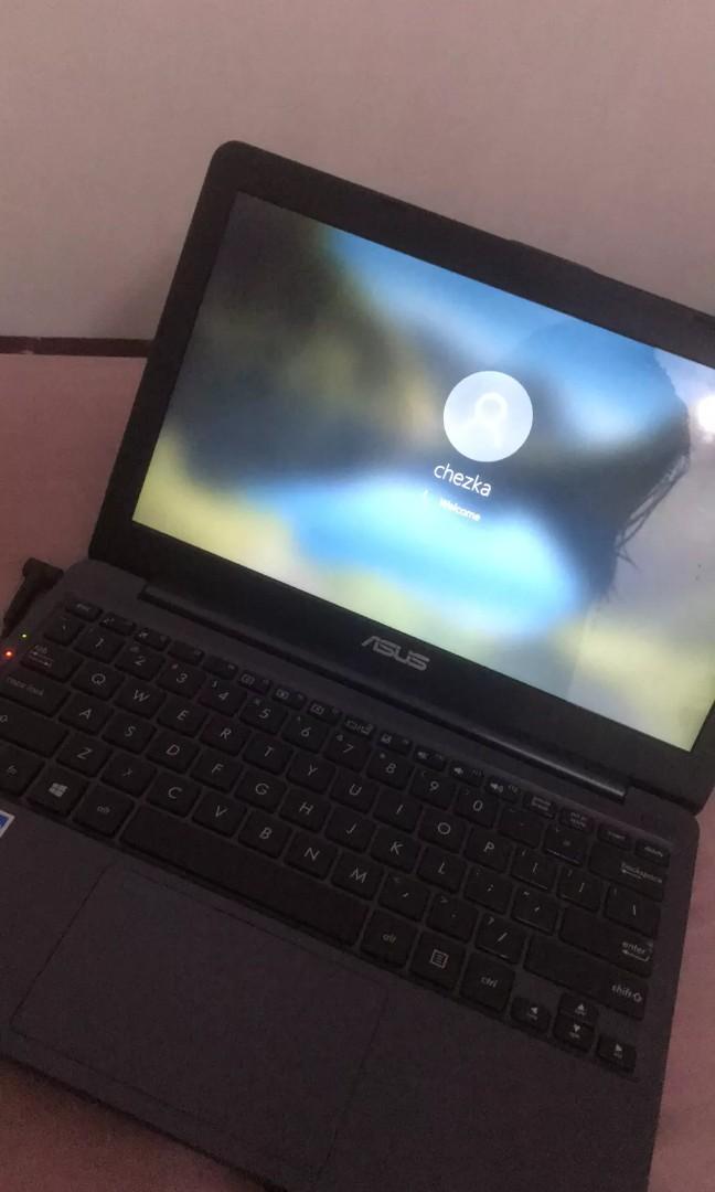 RUSH SALE ASUS E203M LAPTOP (NETBOOK) FOR SALE, Computers & Tech ...