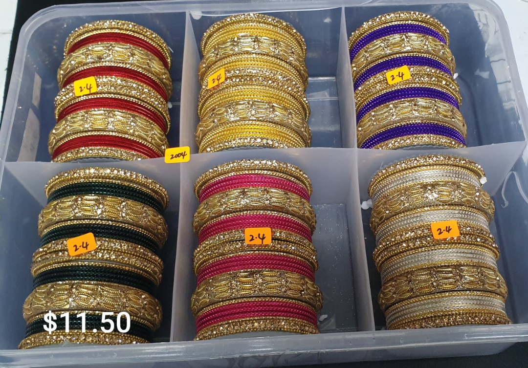 Indian Bangles, Women's Fashion, Jewelry & Organisers, Accessory holder ...
