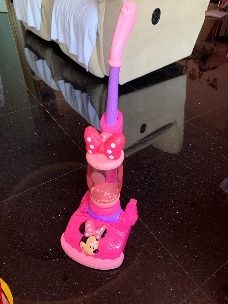 Minnie Mouse Toy Vacuum cleaner, Babies & Kids, Bathing & Changing ...