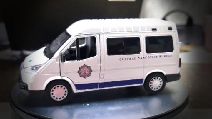 Police Cars Scale 1:32, Hobbies & Toys, Toys & Games on Carousell
