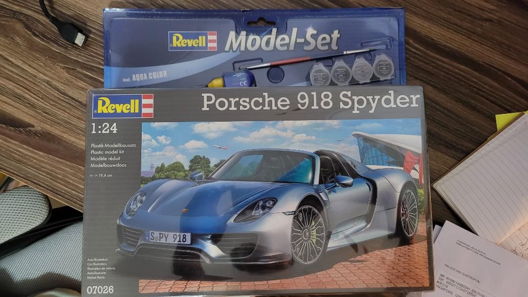 Porsche 918 Spyder Model Set, Hobbies & Toys, Toys & Games on Carousell