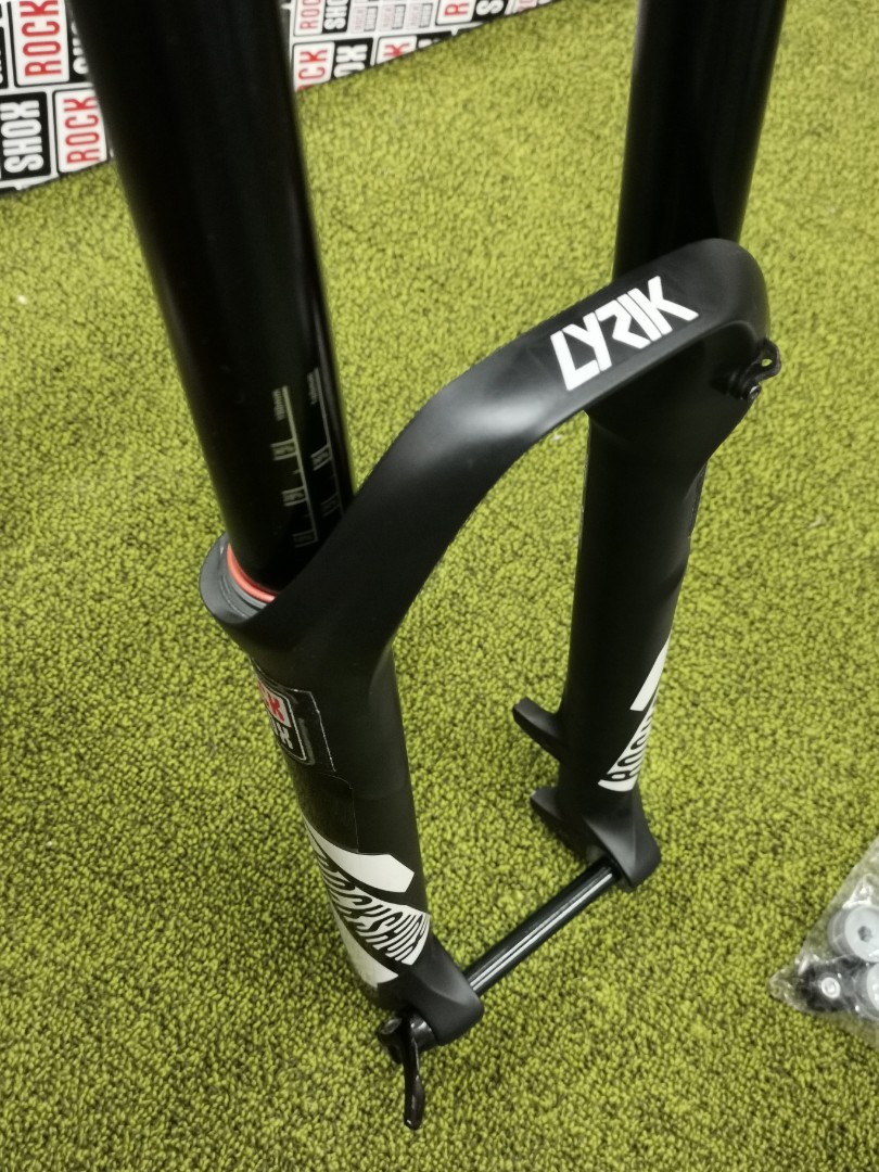 Rockshox Lyrik RCT3 160mm fork, Sports Equipment, Bicycles & Parts ...