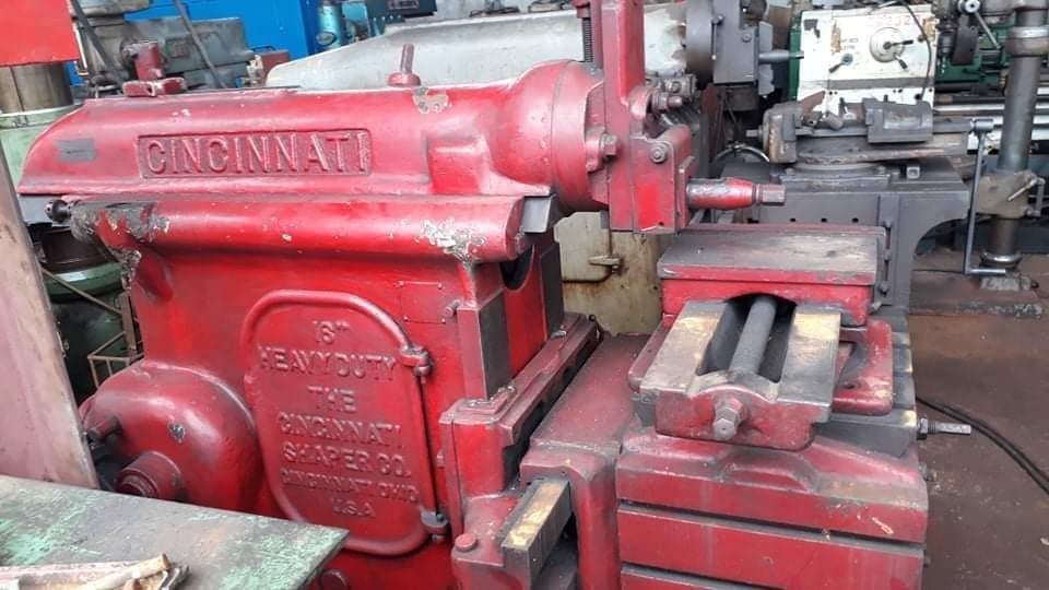 Shaper machine Cincinnati 16 inches stroke with table rotation clutch ...