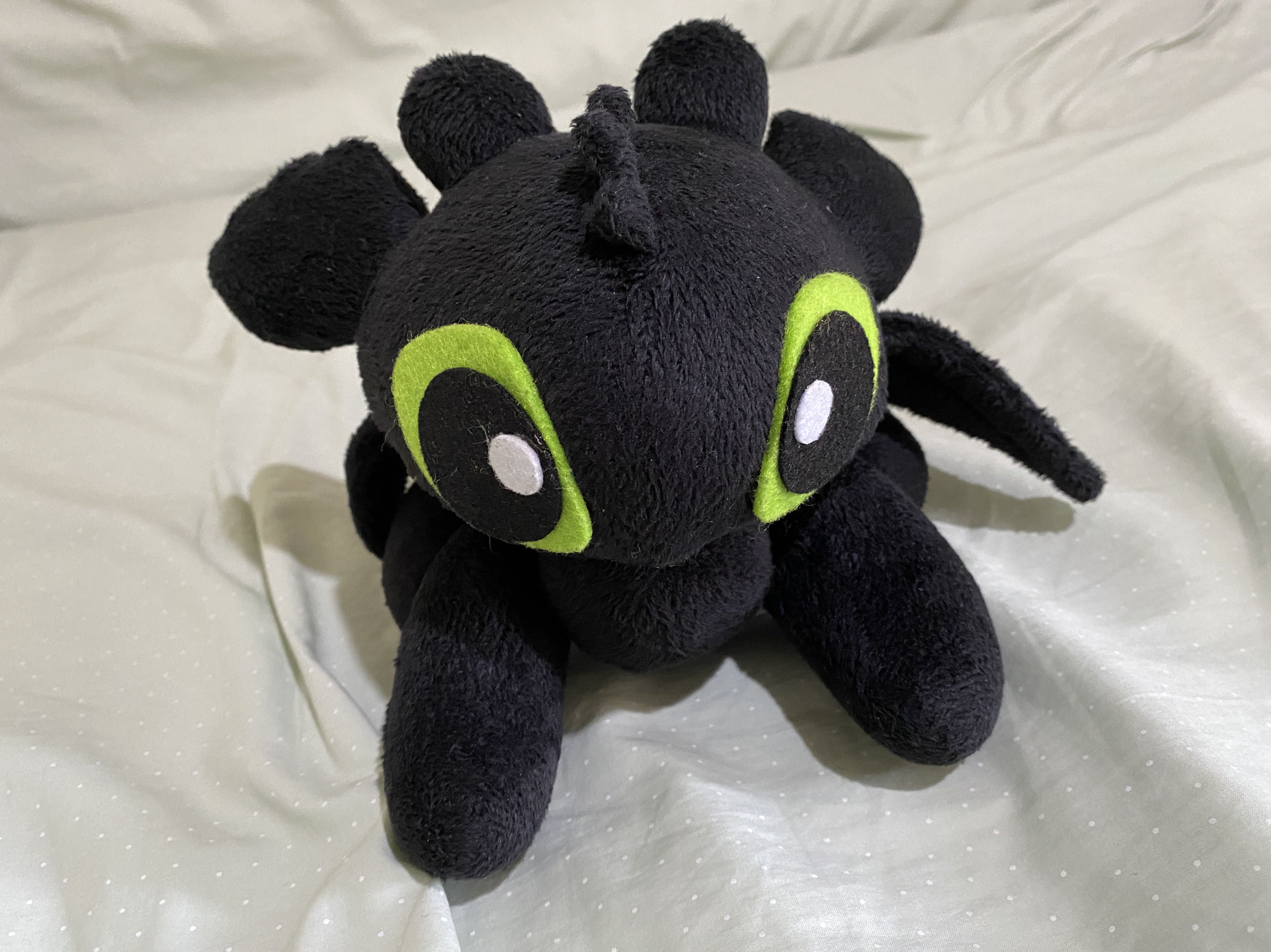 Toothless Stuffed Toy, Hobbies & Toys, Toys & Games on Carousell