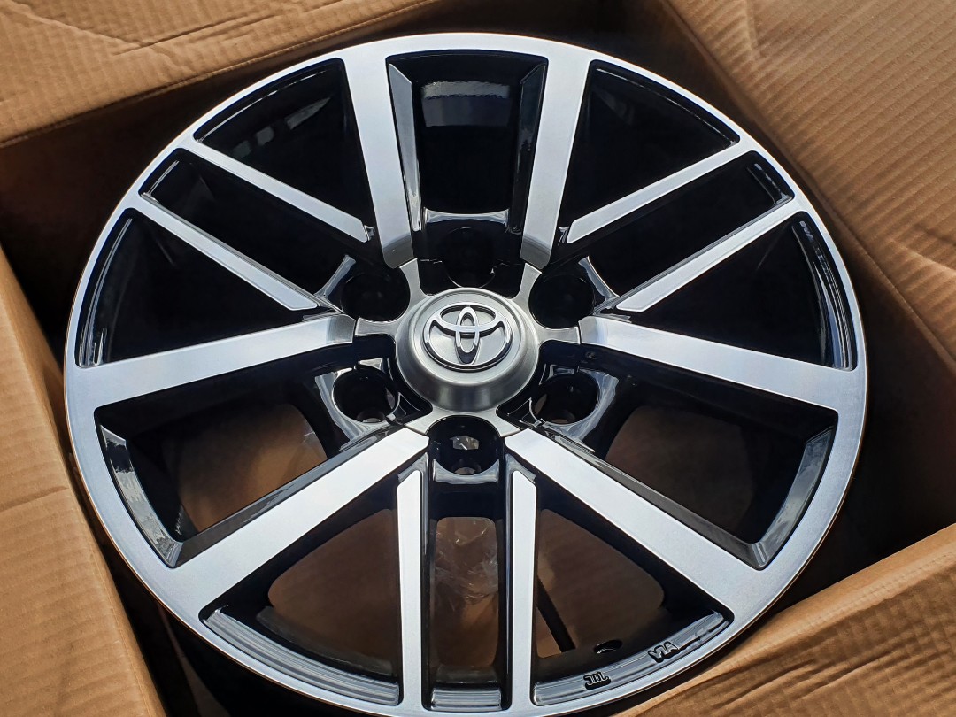 Toyota oem design original awc rims 17 inch fortuner HiAce HiLux revo ...