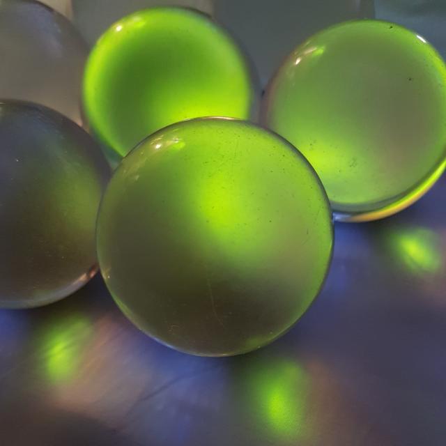 Transparent Highly Reflective Clear Glass Sphere, Furniture & Home ...