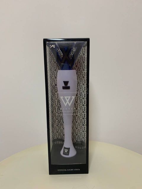 WINNER Official White Lightstick (Version 1), Hobbies & Toys ...