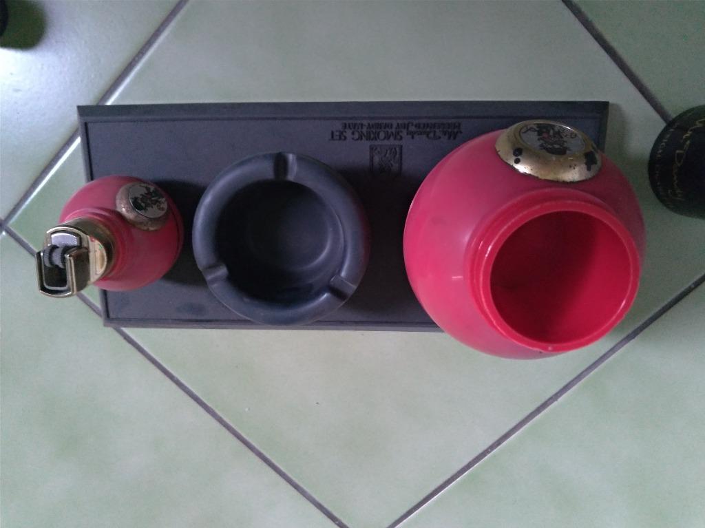 Dandy-mate smoking set 煙灰缸 古董 絕版 收藏 音樂鈴, 書籍、休閒與玩具, 收藏、紀念品, 其他古董在旋轉拍賣