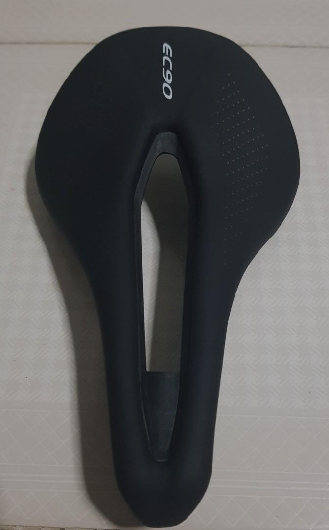 EC90 saddle, Sports Equipment, Bicycles & Parts, Parts & Accessories on ...