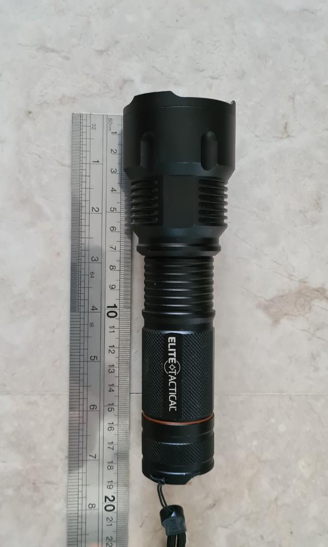 Elite Tactical Pro 300 series flashlight, Mobile Phones & Gadgets ...