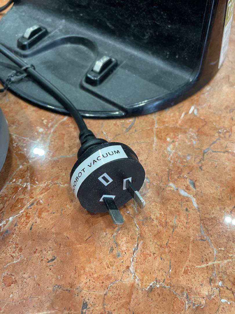 LG RoboKing Robot Vacuum, TV & Home Appliances, Vacuum Cleaner ...