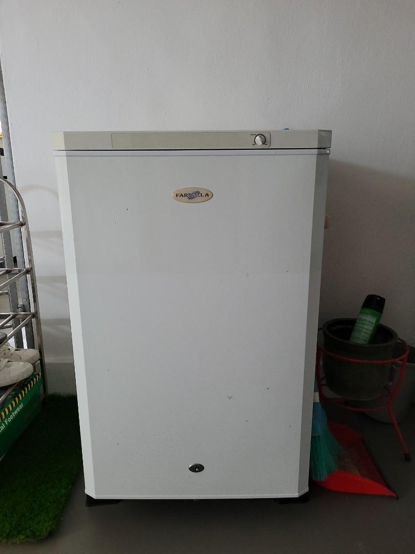 Mini chiller/freezer, TV & Home Appliances, Kitchen Appliances ...