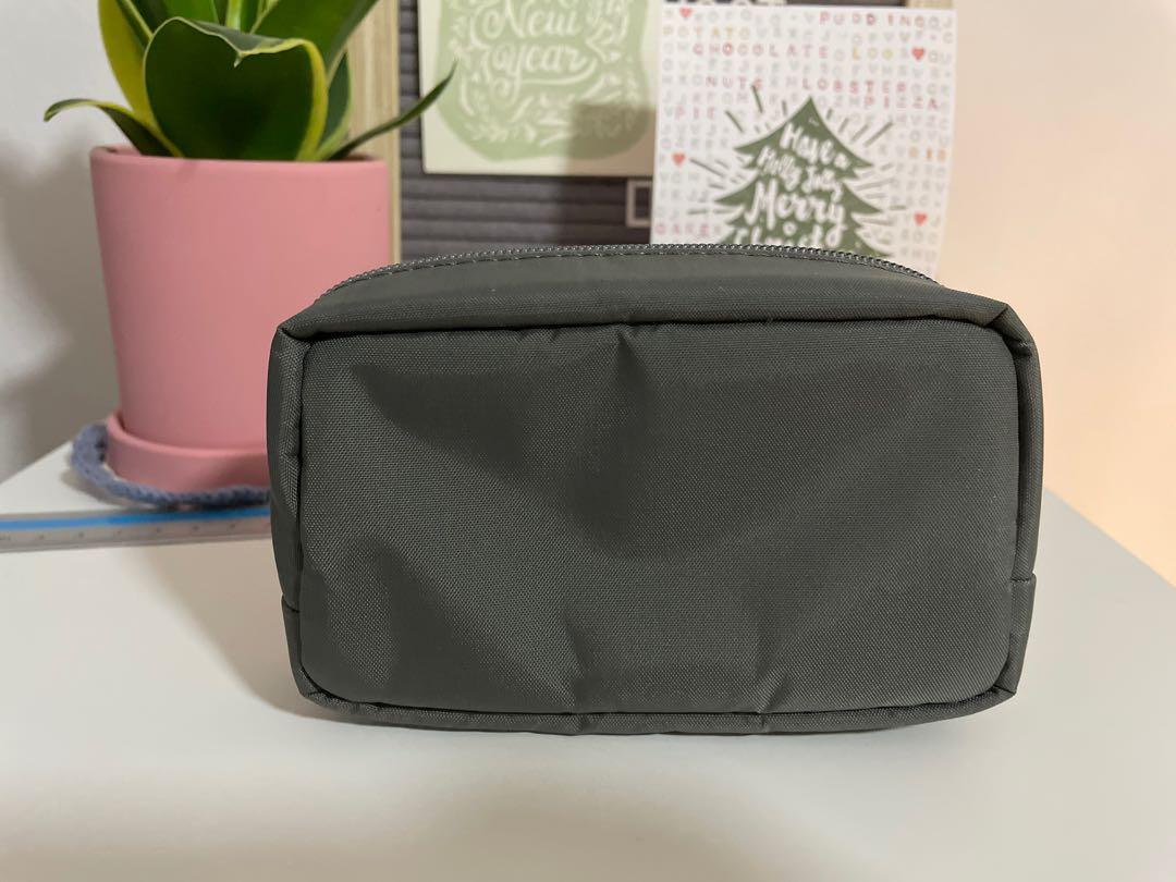 Muji Small Pouch (Olive Green), Women's Fashion, Bags & Wallets, Purses ...