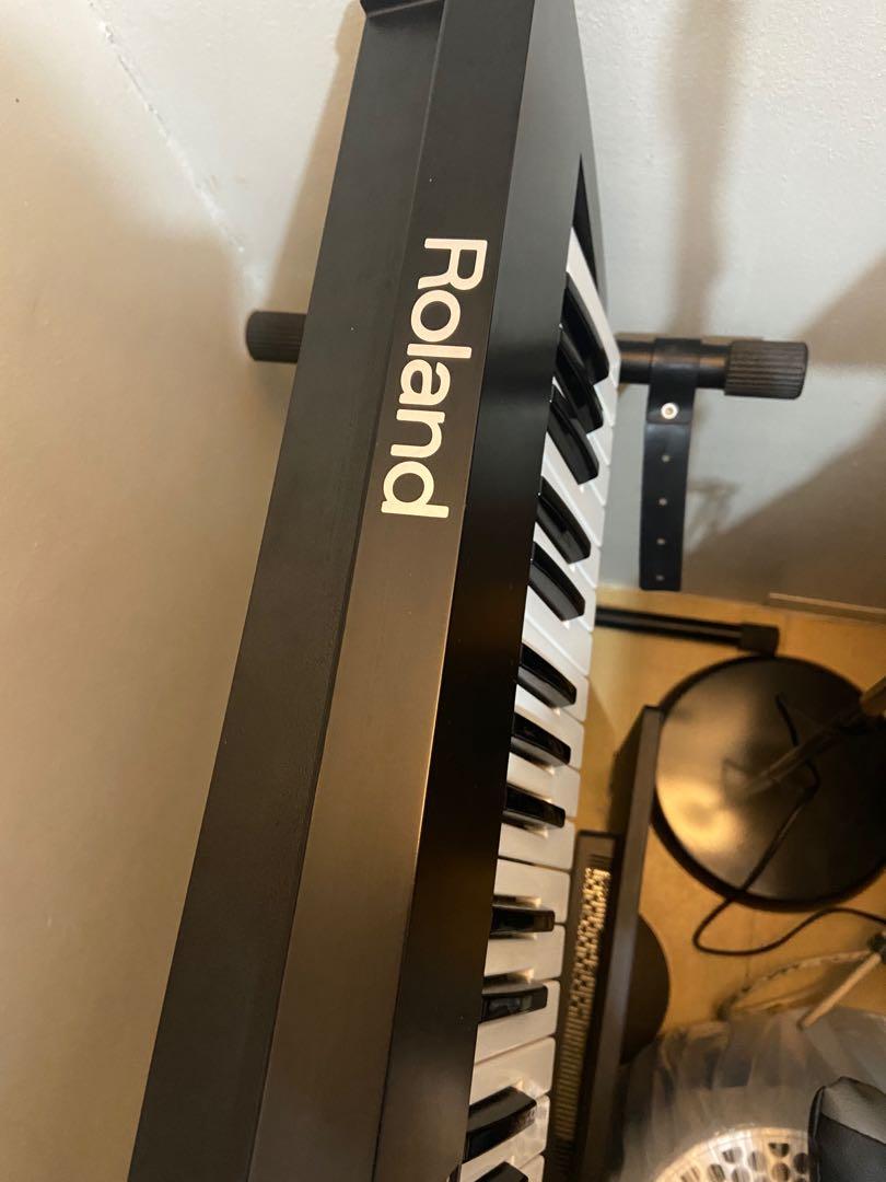 Roland XPS 10 Keyboard Synthesizer, Hobbies & Toys, Music & Media ...