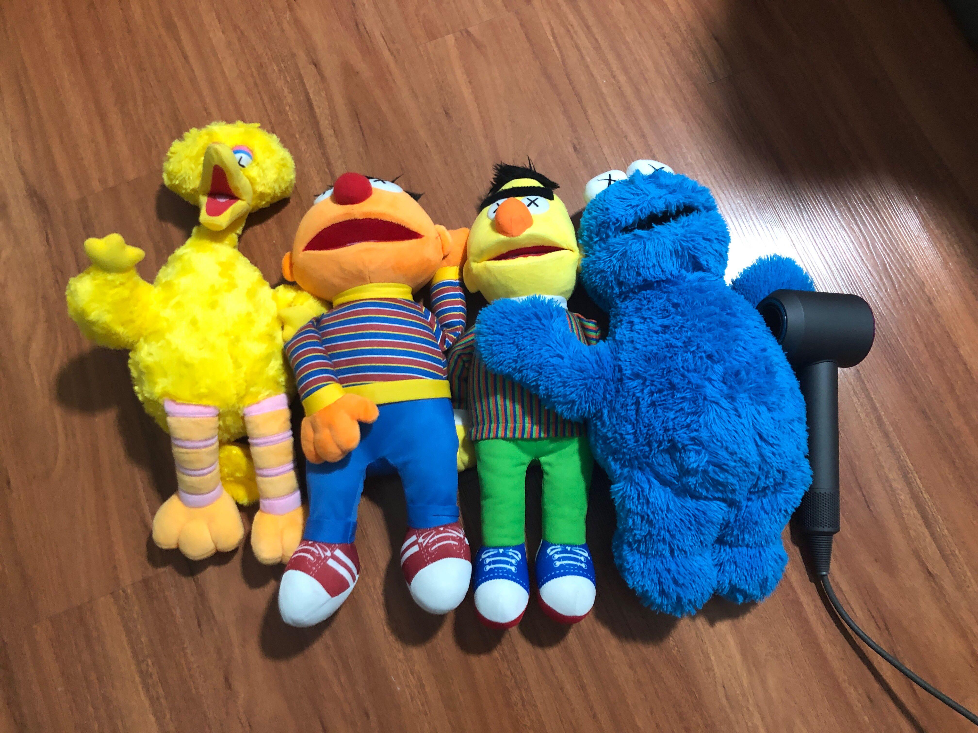 Sesame street plush dolls, Hobbies & Toys, Toys & Games on Carousell
