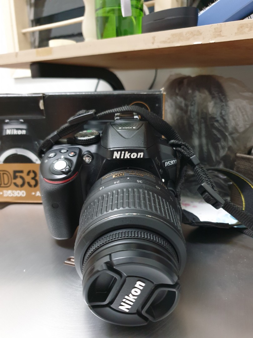 D5300 + 18-55mm kit lens, Photography, Lens & Kits on Carousell