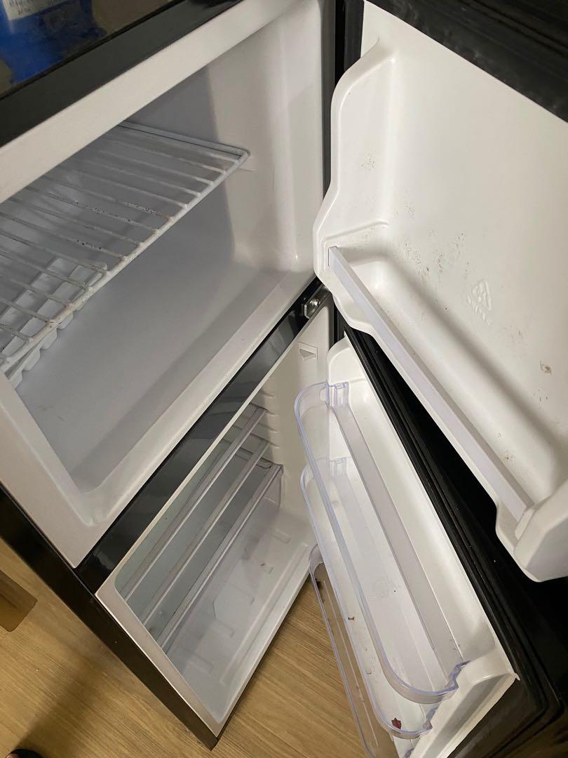 Ezy EZ-127 4.5 cuft refrigerator, TV & Home Appliances, Kitchen ...